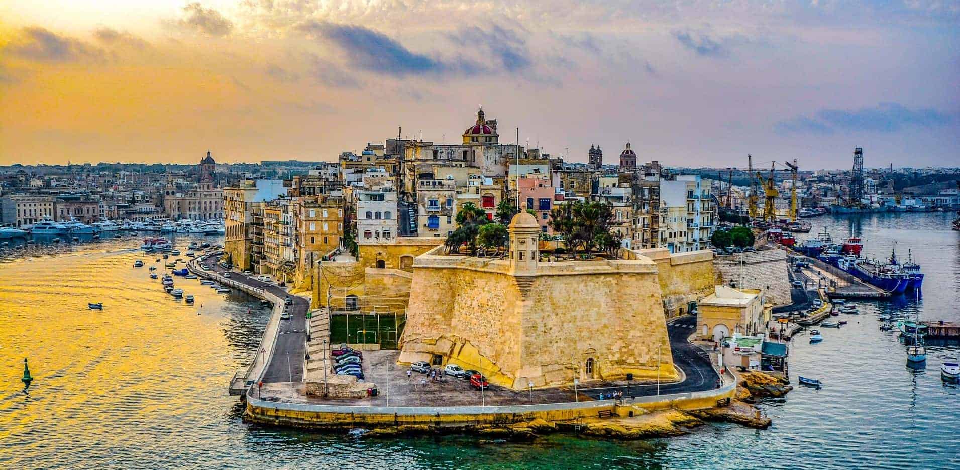 Language programme in Malta with Easy Languages